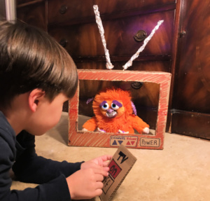 Easy Cardboard Box TV Craft for Kids - Mommy's Bundle